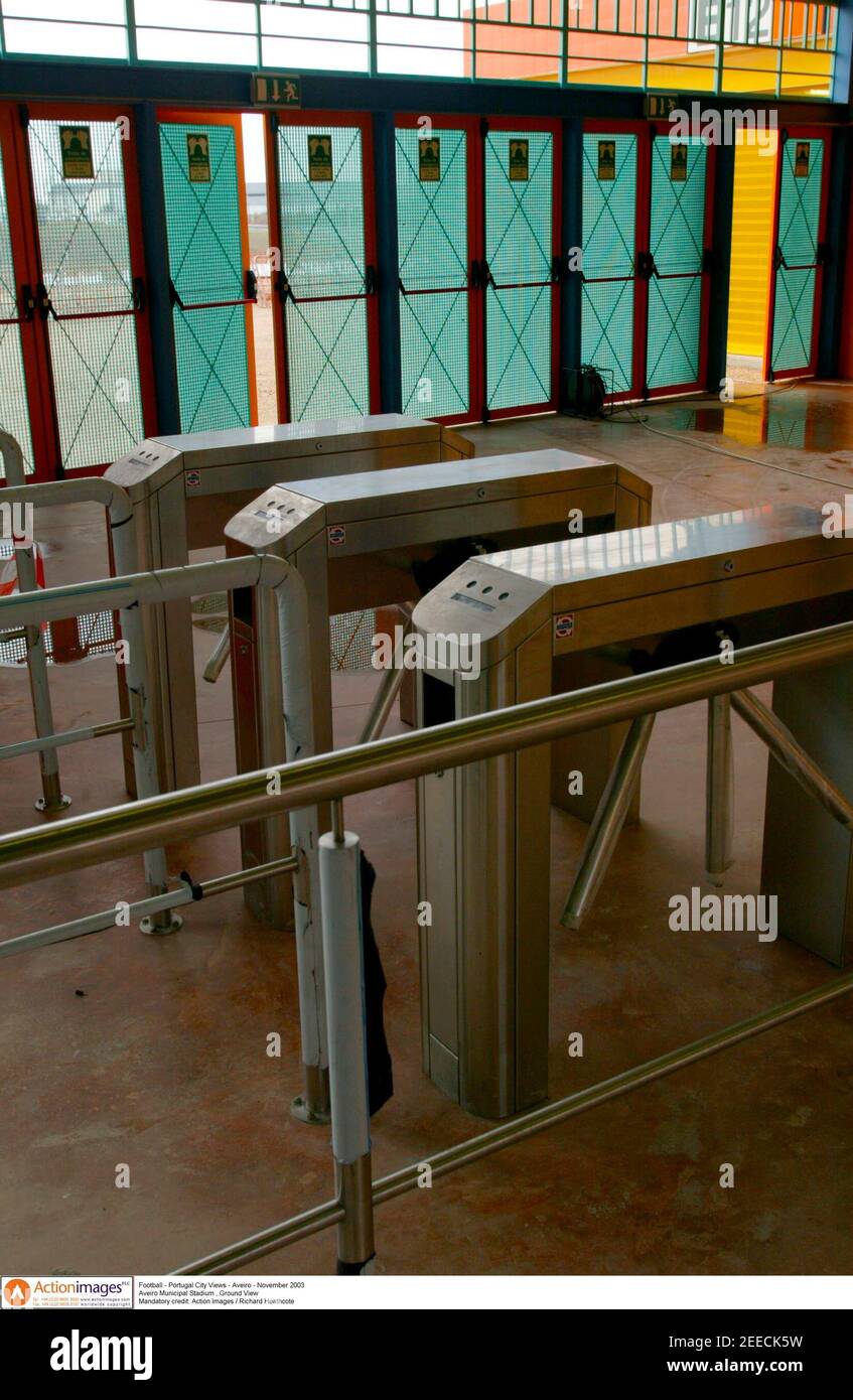 Aveiro municipal stadium hi-res stock photography and images - Alamy