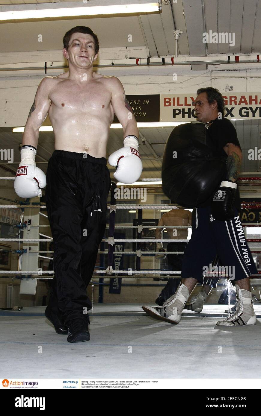 Ricky hatton trains betta bodies gym hi-res stock photography and ...