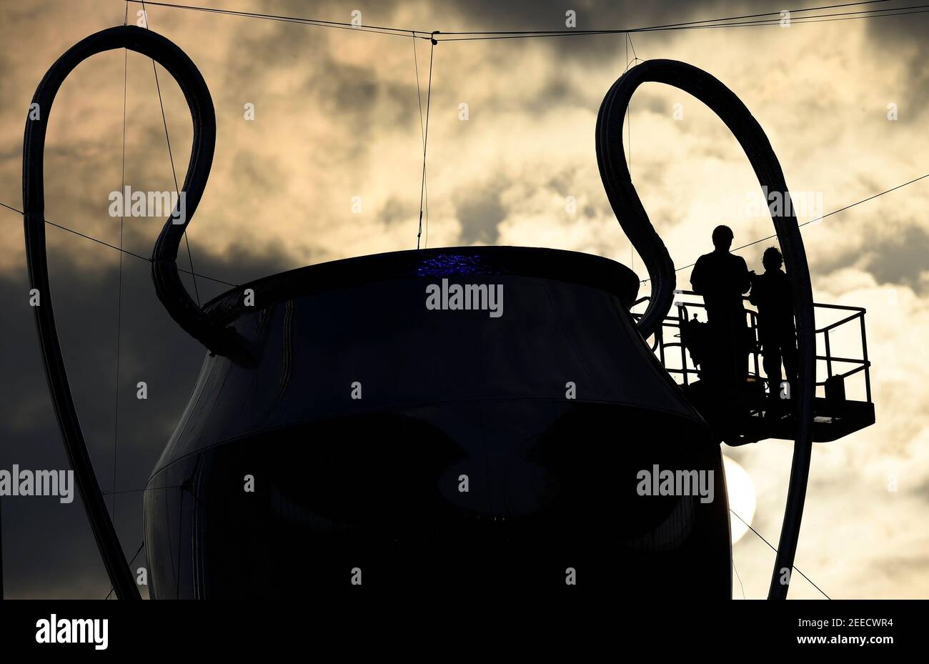 Inflatable trophy hi-res stock photography and images - Alamy