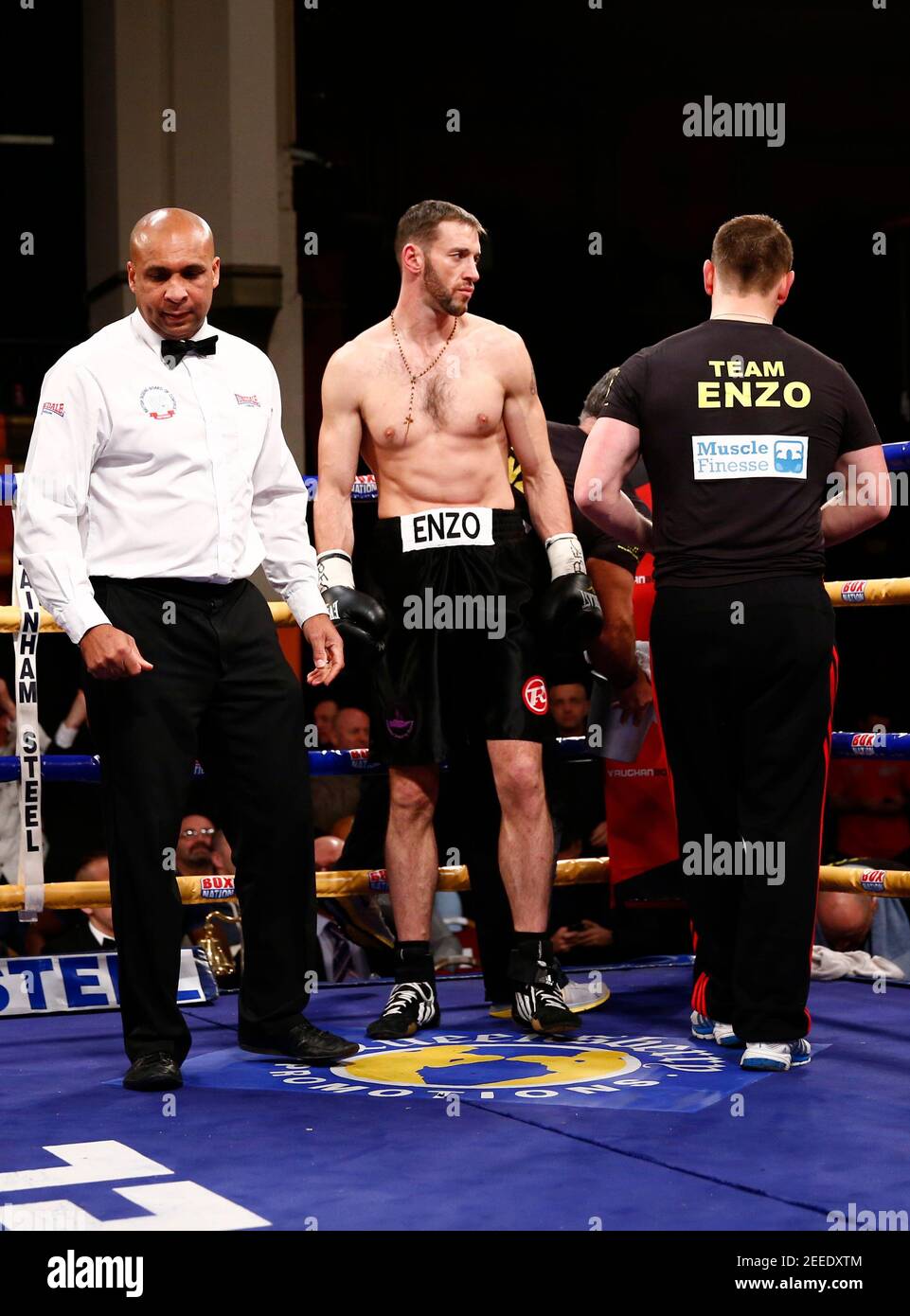 Commonwealth british empire heavyweight title hi-res stock photography ...