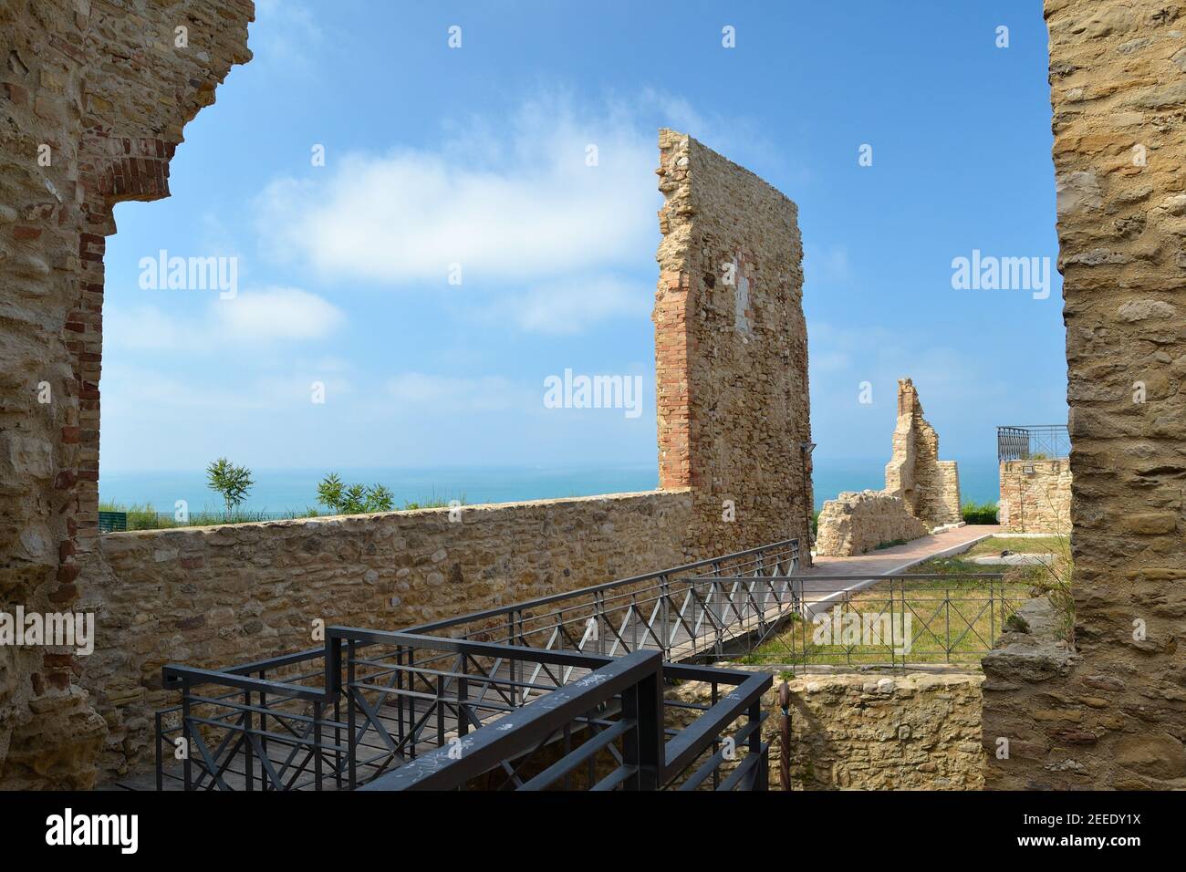 Porto ortona hi-res stock photography and images - Alamy