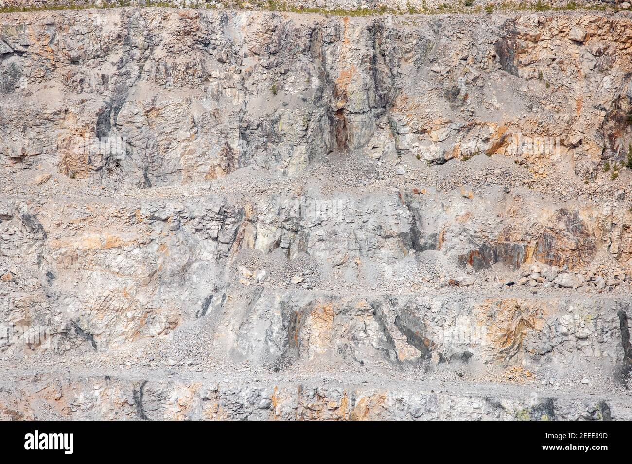 Rock texture for coal and stone open pit mine Stock Photo - Alamy