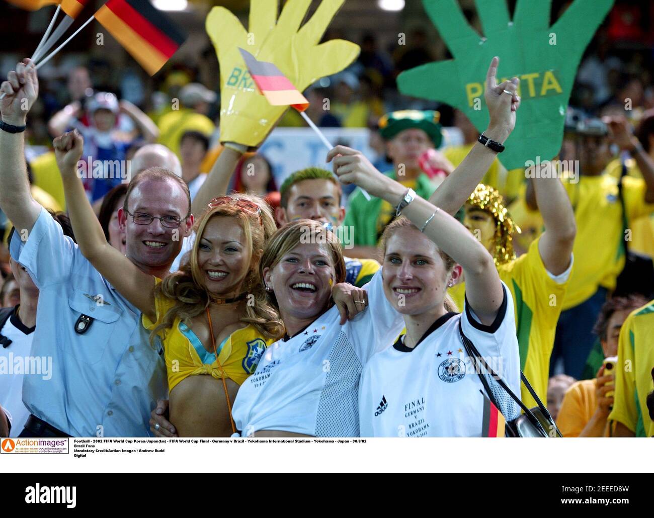 International final 2002 hi-res stock photography and images - Alamy