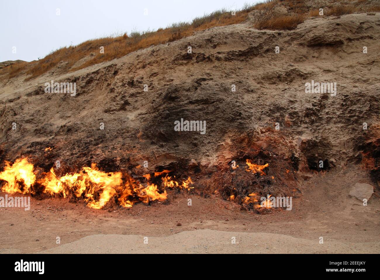 Yanar Dag-Burning Mountain, Azerbaijan Stock Photo - Alamy