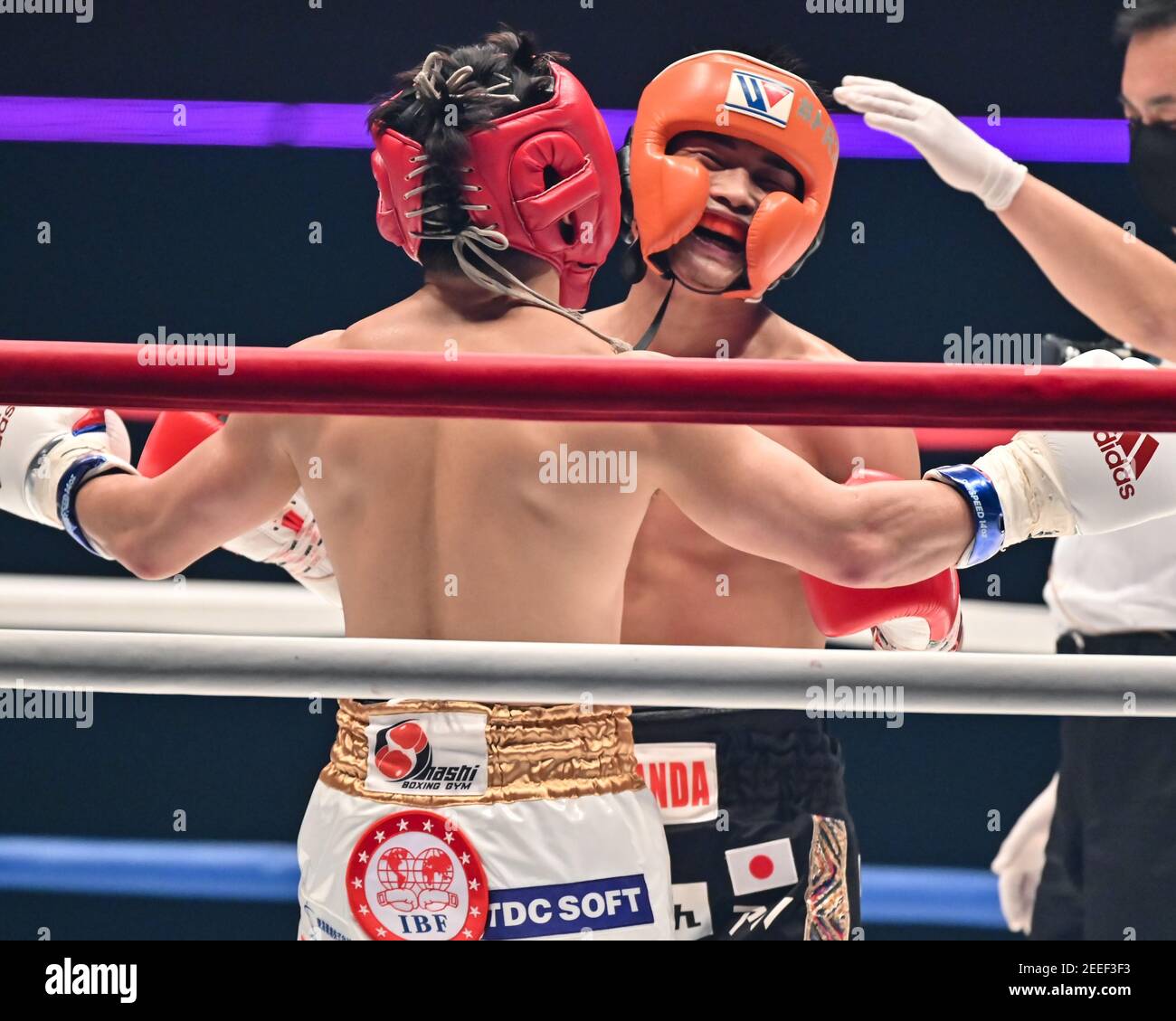(L-R) Akira Yaegashi Hiroto Kyoguchi LEGEND charity boxing match at ...