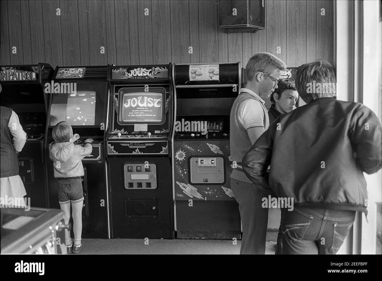 Child and video games Black and White Stock Photos & Images - Alamy