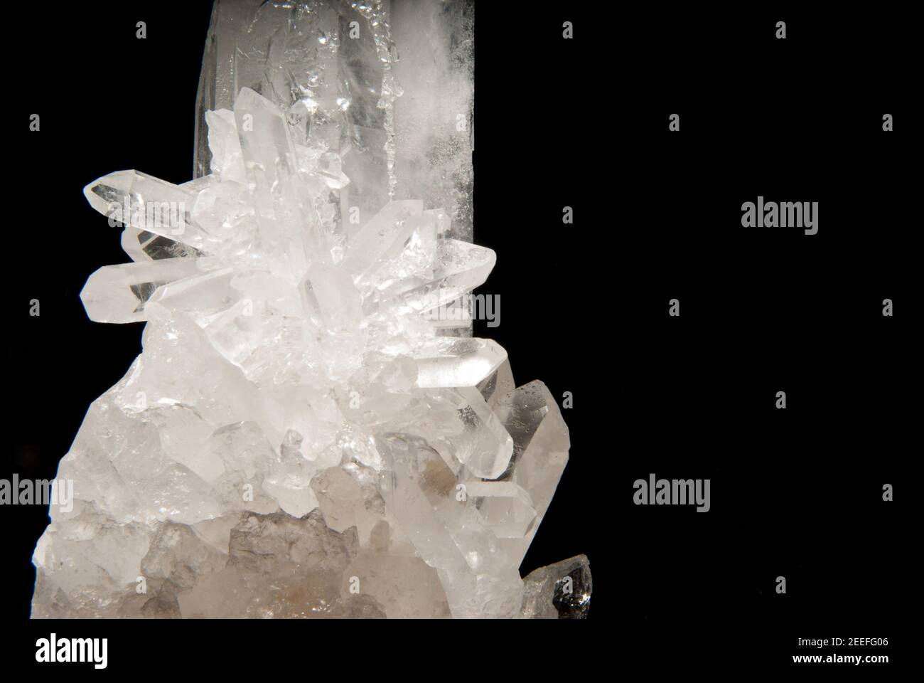 quartz mineral sample Stock Photo - Alamy