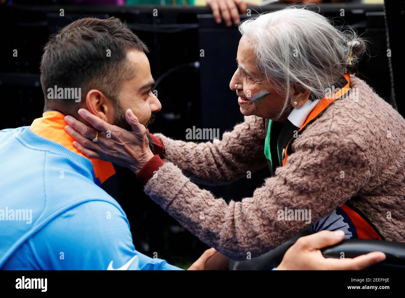 Virat kohli fan hi-res stock photography and images - Alamy