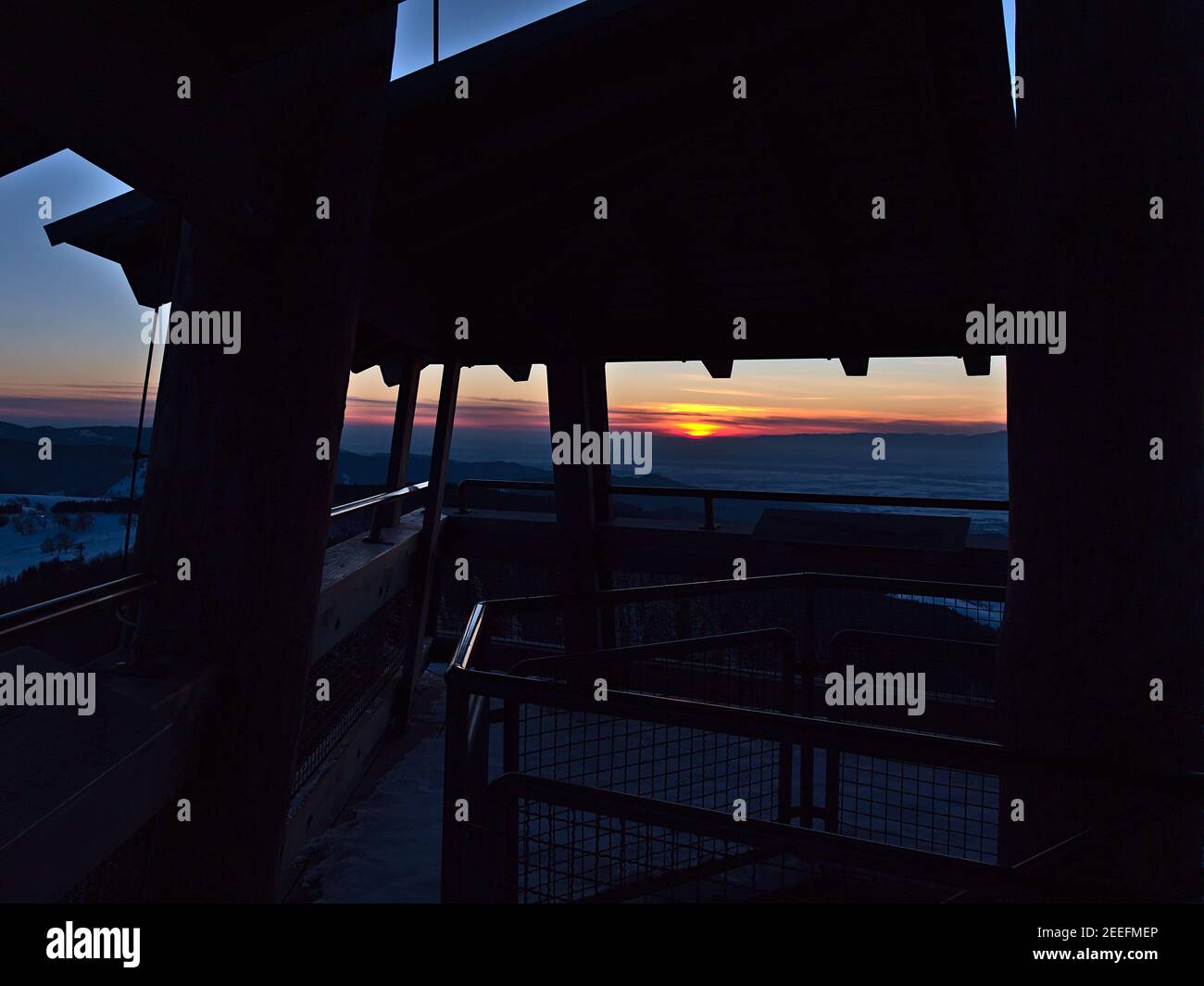 Deck observation platform hi-res stock photography and images - Alamy