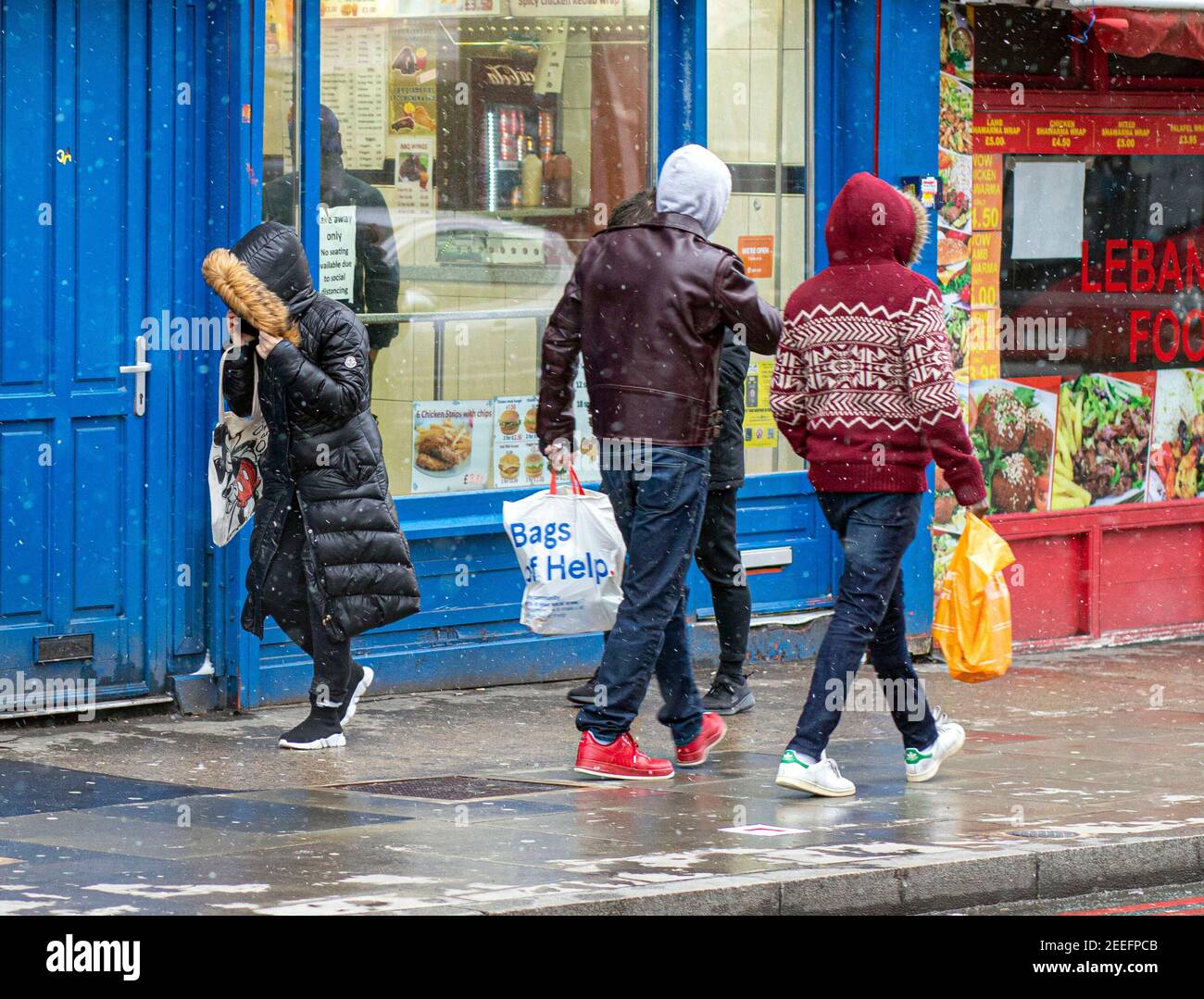 Wet weather london hi-res stock photography and images - Alamy