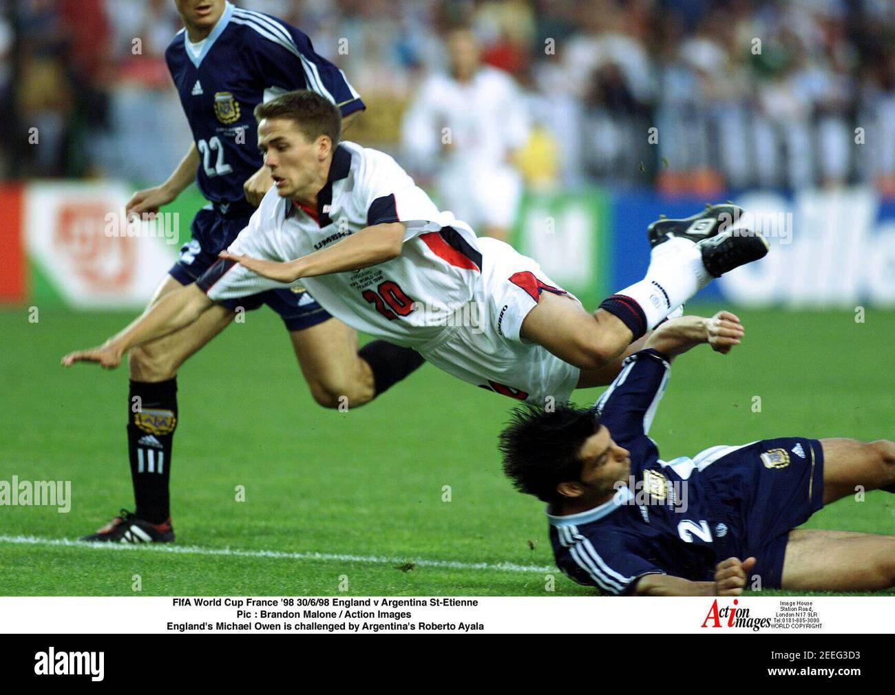 Michael owen 1998 argentina hi-res stock photography and images - Alamy