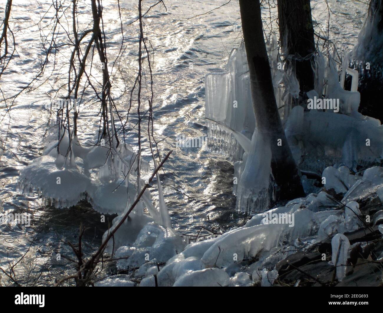 Natural ice sculptures on Nidda river, Frankfurt, Germany Stock Photo ...