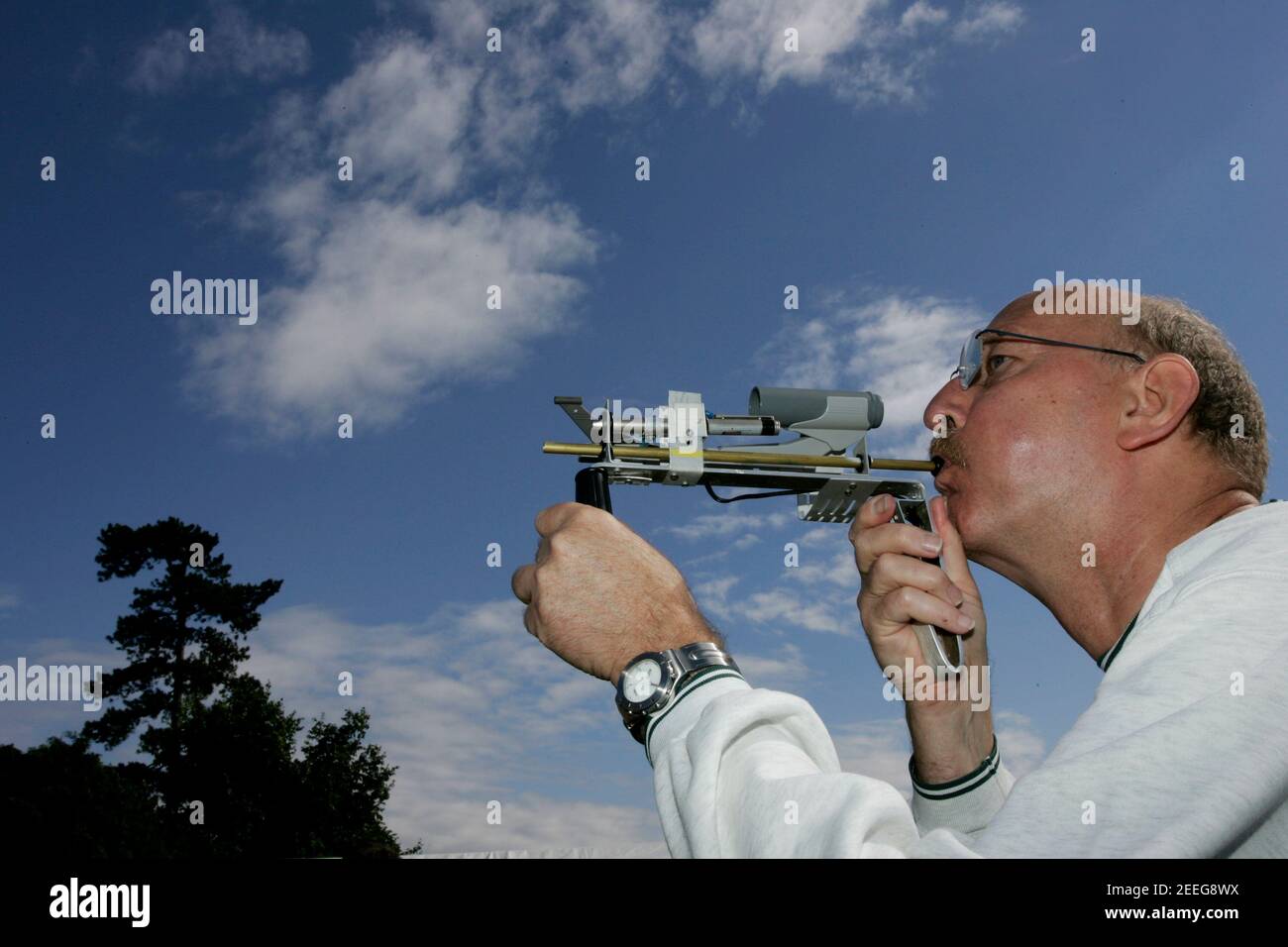 Pea shooting champion hi-res stock photography and images - Alamy
