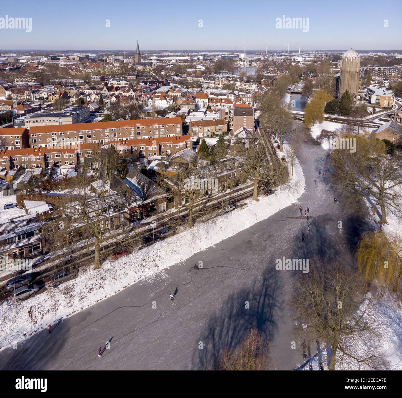 Winter urban landscape snow hi-res stock photography and images - Alamy
