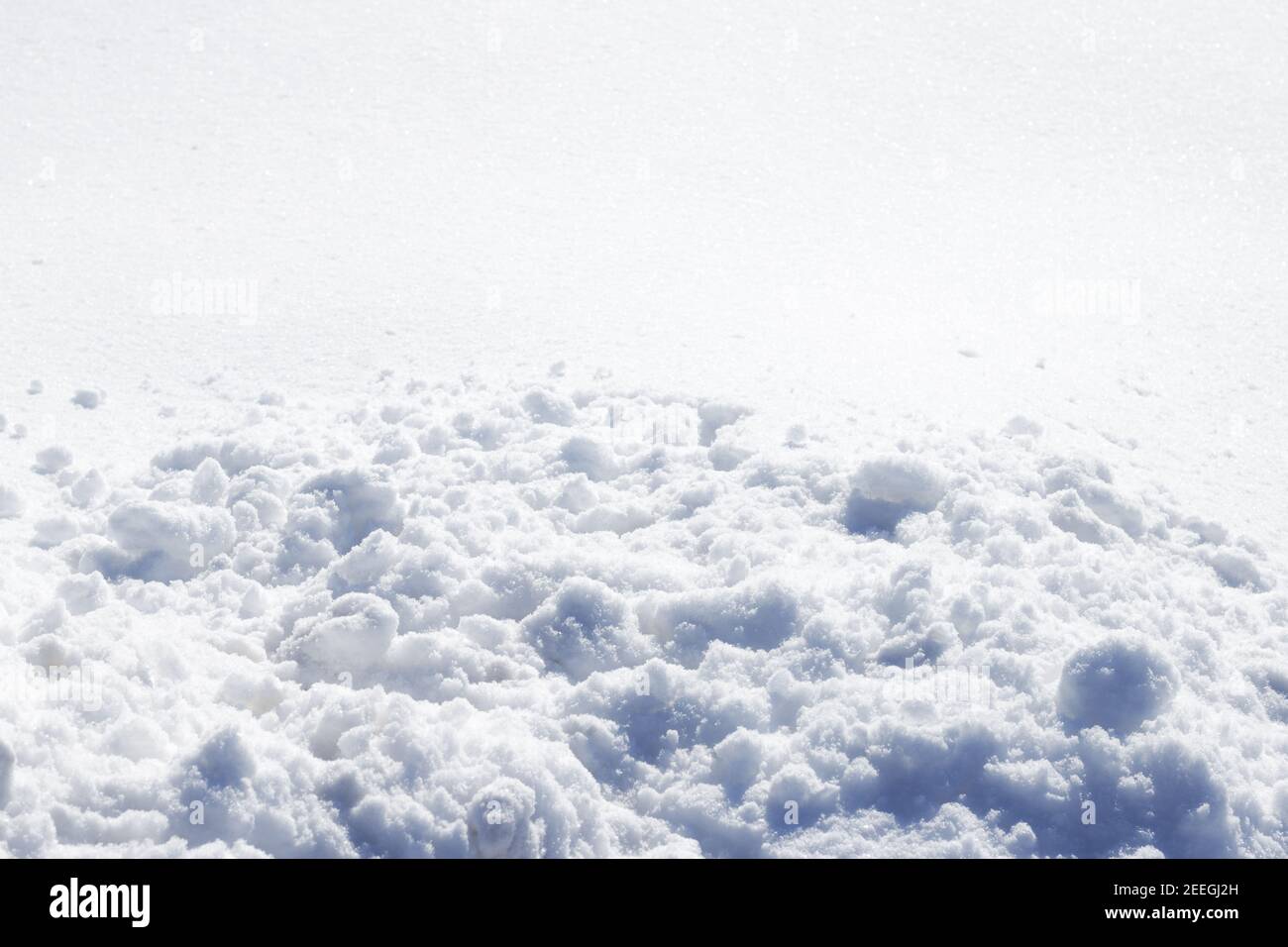 Snow cover winter sun day. Fresh snowdrift backdrop. Snowy covered ...