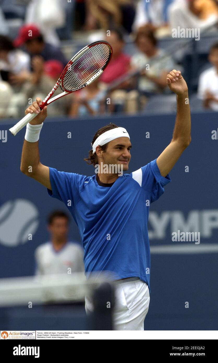 2004 roger federer us open hi-res stock photography and images - Alamy