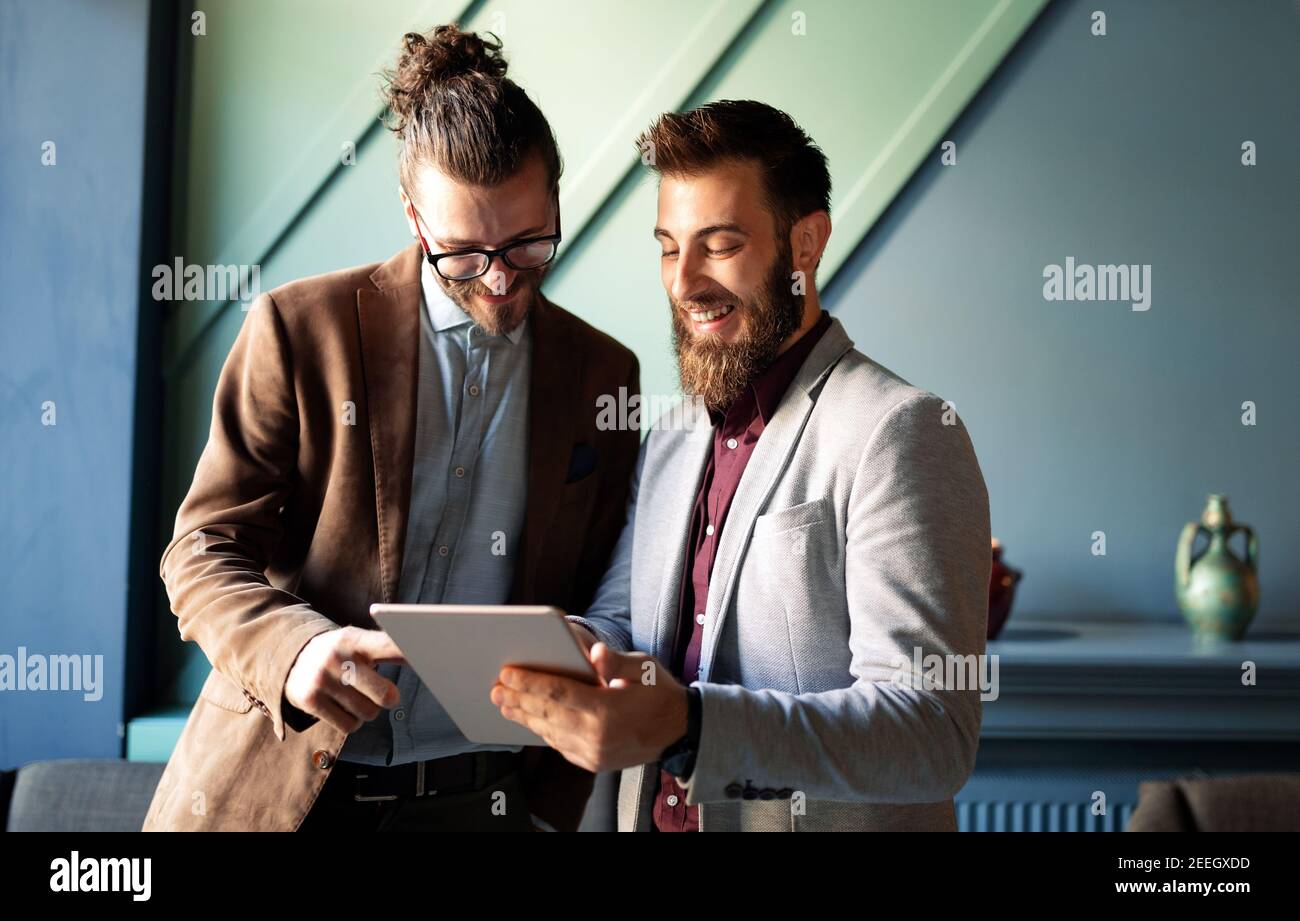 Technology network business teamwork friendship entrepreneur ...