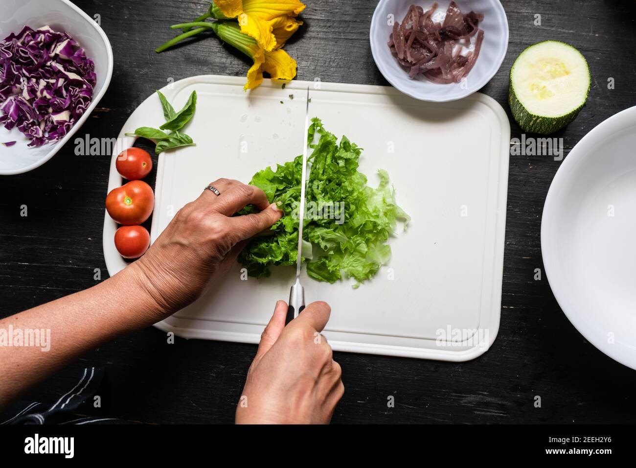 Top view chefs hands chopping hi-res stock photography and images - Alamy