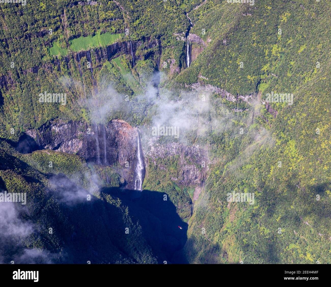 Reunion island waterfall hi-res stock photography and images - Alamy
