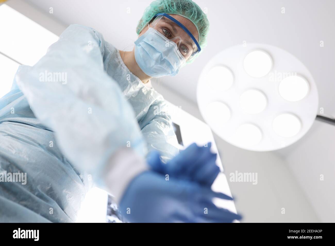Heart Surgeon High Resolution Stock Photography and Images - Alamy