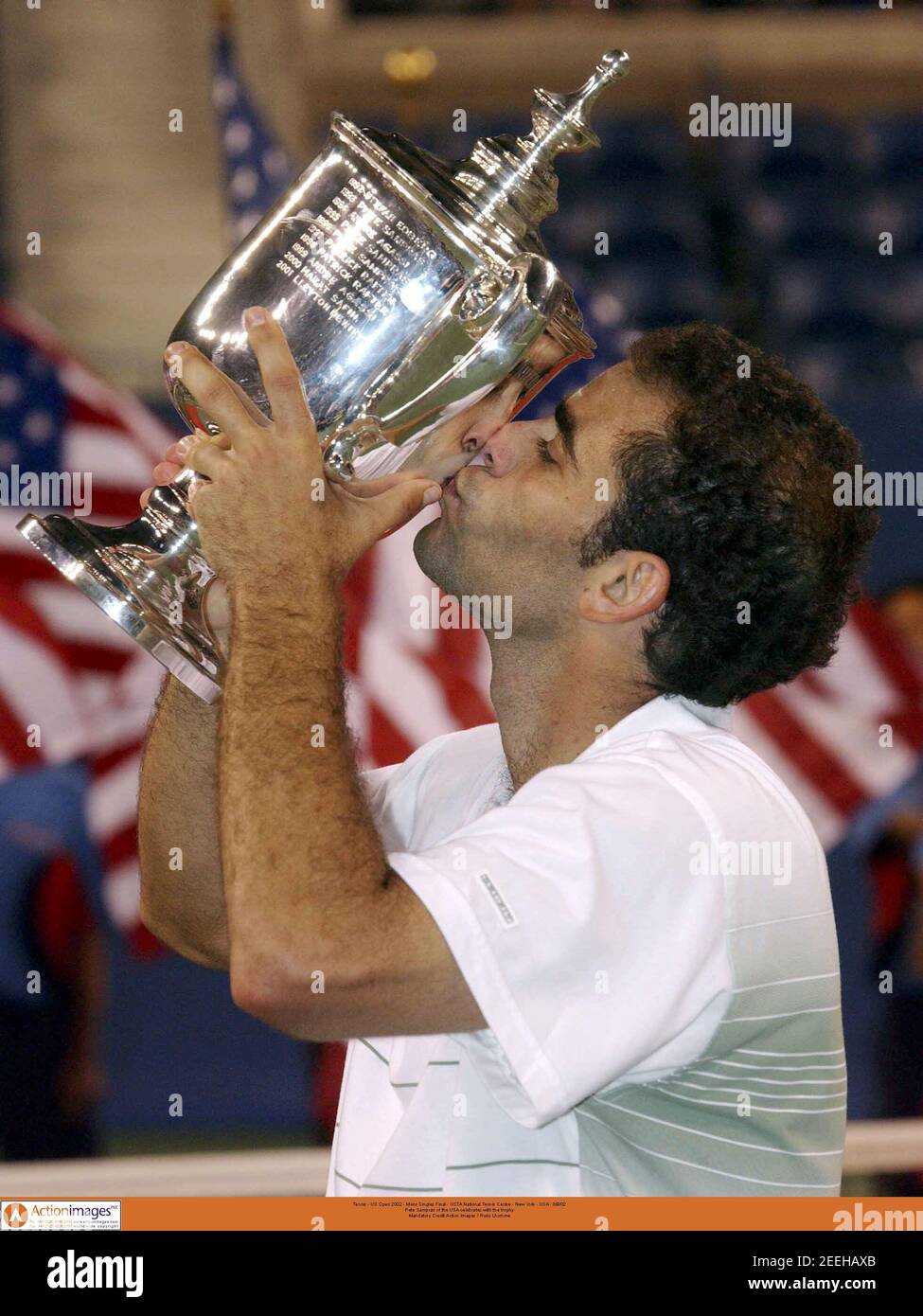 Pete sampras with the mens singles trophy hi-res stock photography and ...