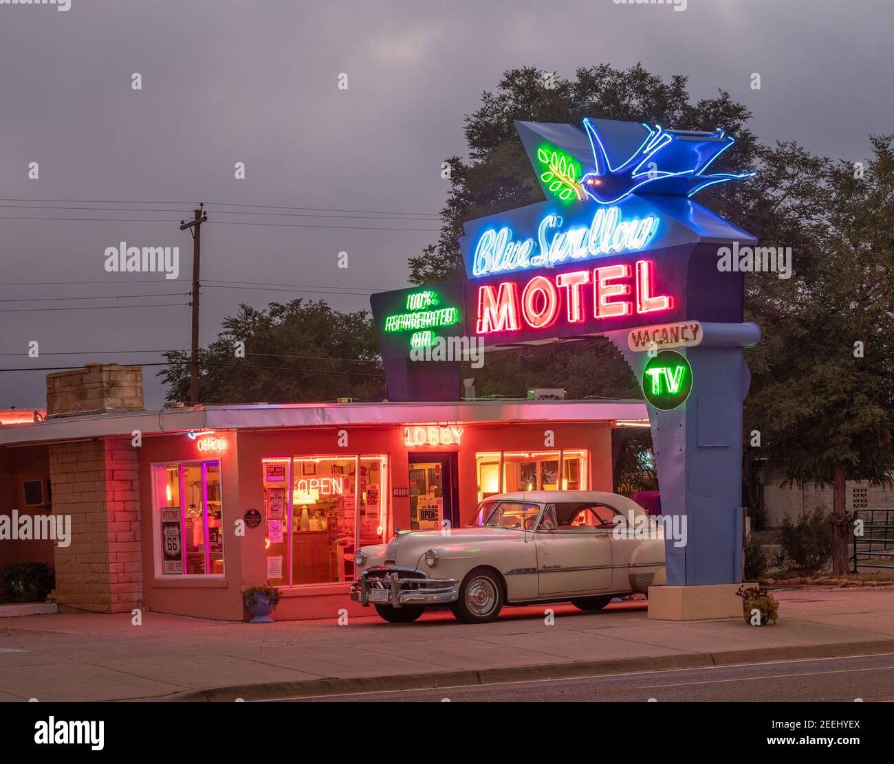 The blue swallow motel hi-res stock photography and images - Alamy The blue swallow motel hi-res stock photography and images - Alamy