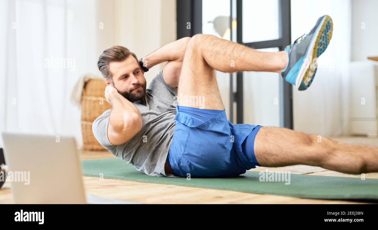 Muscular leg bent hi-res stock photography and images - Alamy