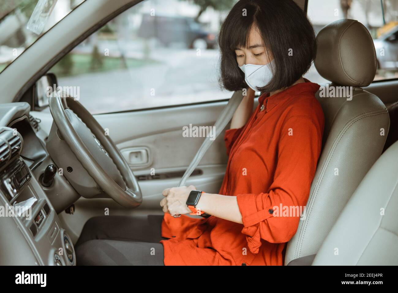 Wear a seat belt hi-res stock photography and images - Alamy