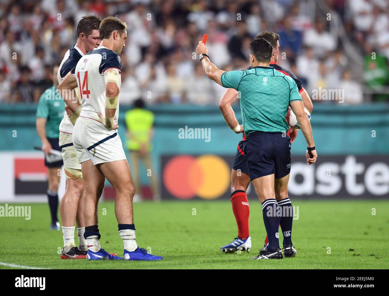 Nic berry referee hi-res stock photography and images - Alamy