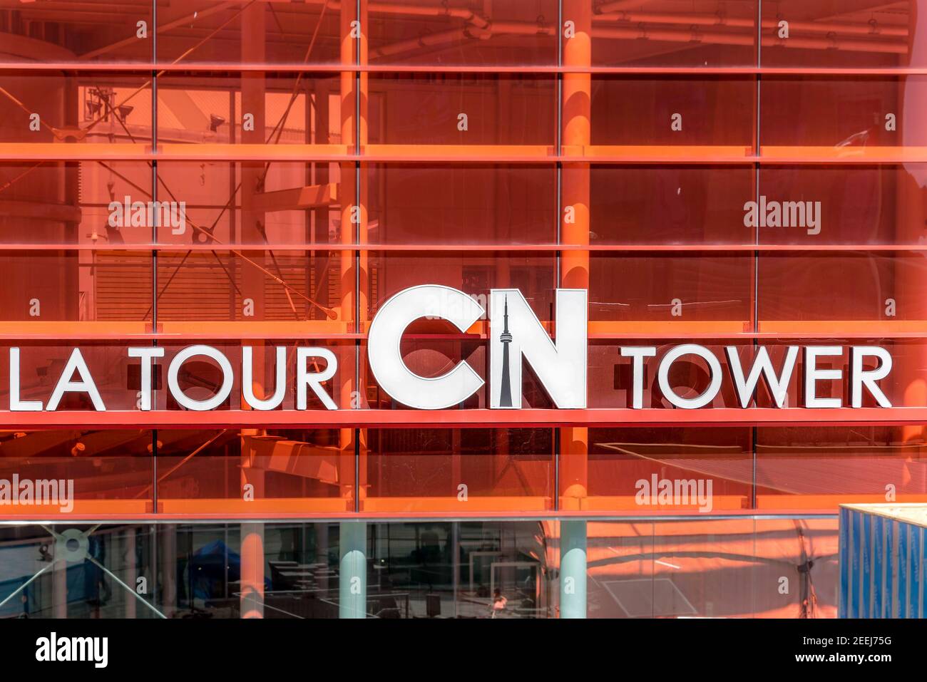 La Tour CN tower, a major tourist attraction in Toronto. The CN Tower ...