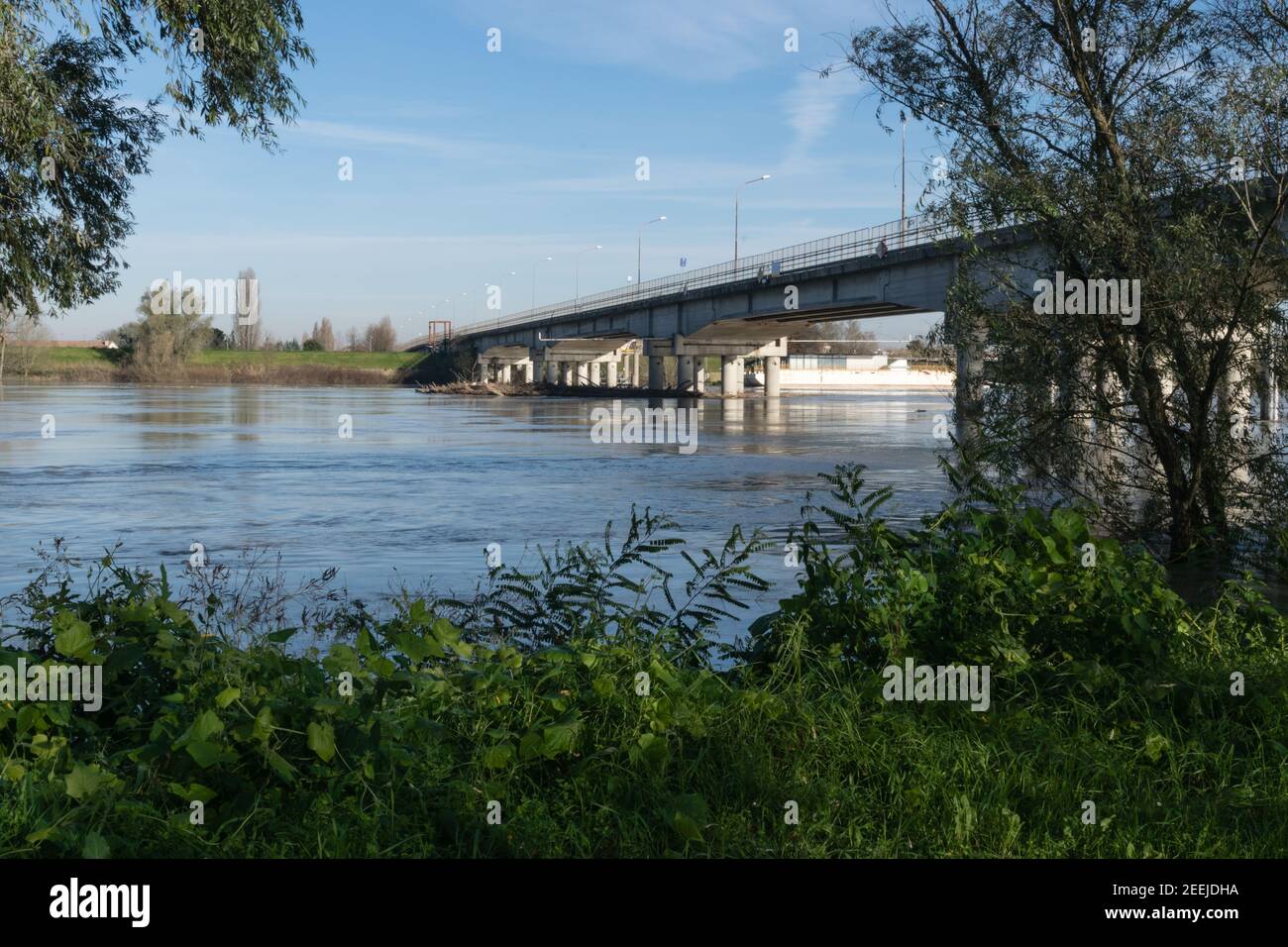 Fiume po hi-res stock photography and images - Alamy