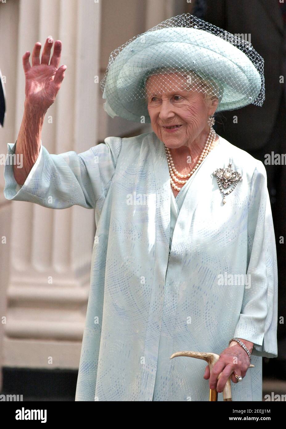 Queen Mother 101 birthday Stock Photo - Alamy