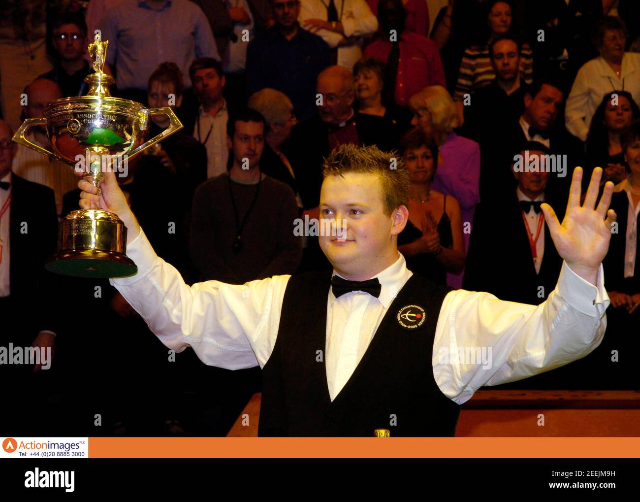 Snooker world championship trophy hi-res stock photography and images ...