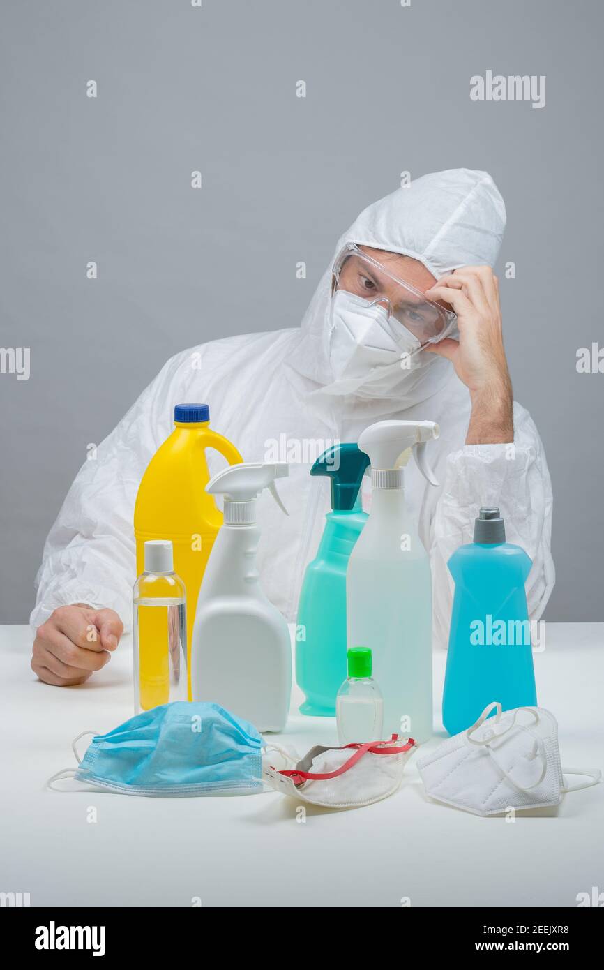 Aseptic Masks High Resolution Stock Photography and Images - Alamy