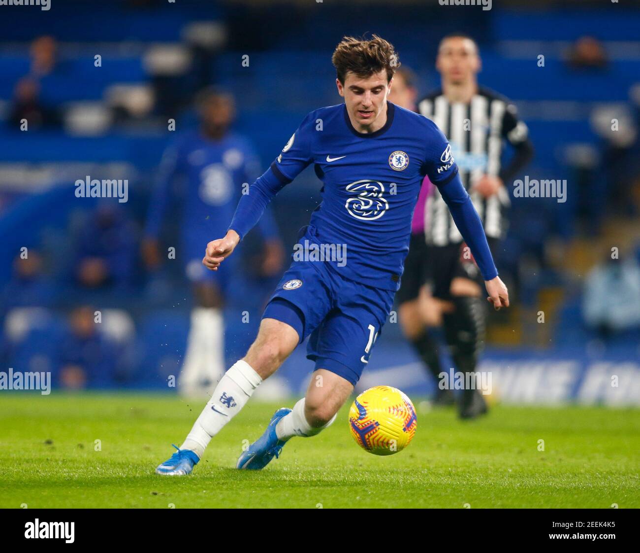 LONDON, ENGLAND - FEBRUARY 15: Chelsea's Mason Mount during Premiership ...