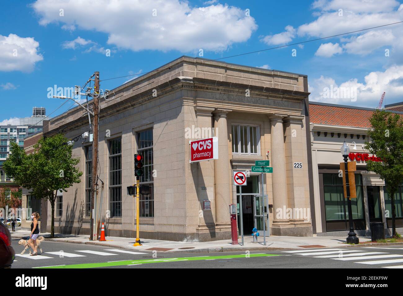 Historic Lechmere National Bank at 225 Cambridge Street in East ...