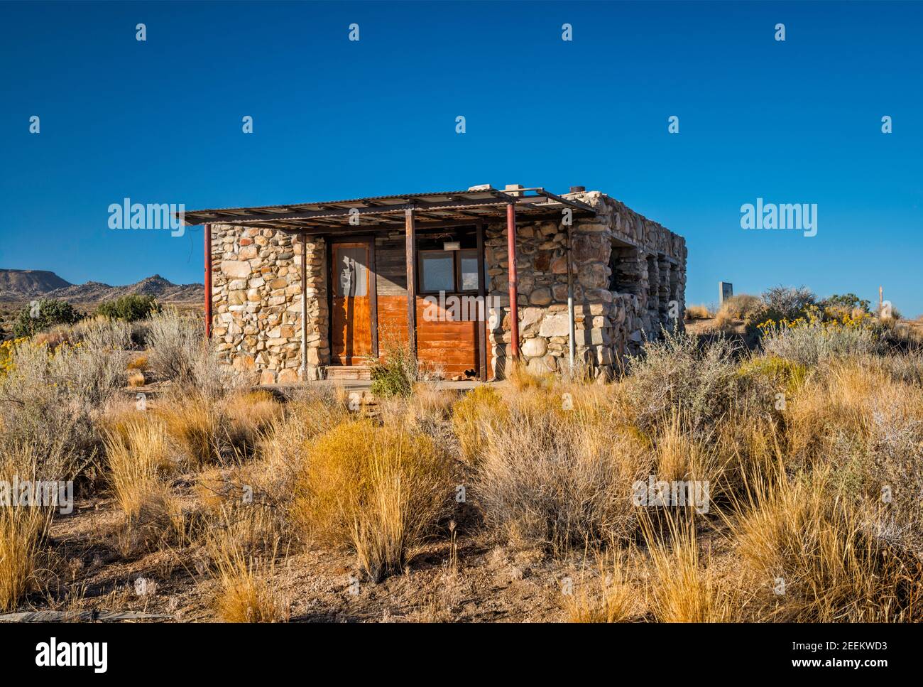 Bert smith cabin hi-res stock photography and images - Alamy