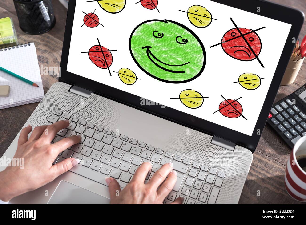 Customer satisfaction concept shown on a laptop screen Stock Photo - Alamy