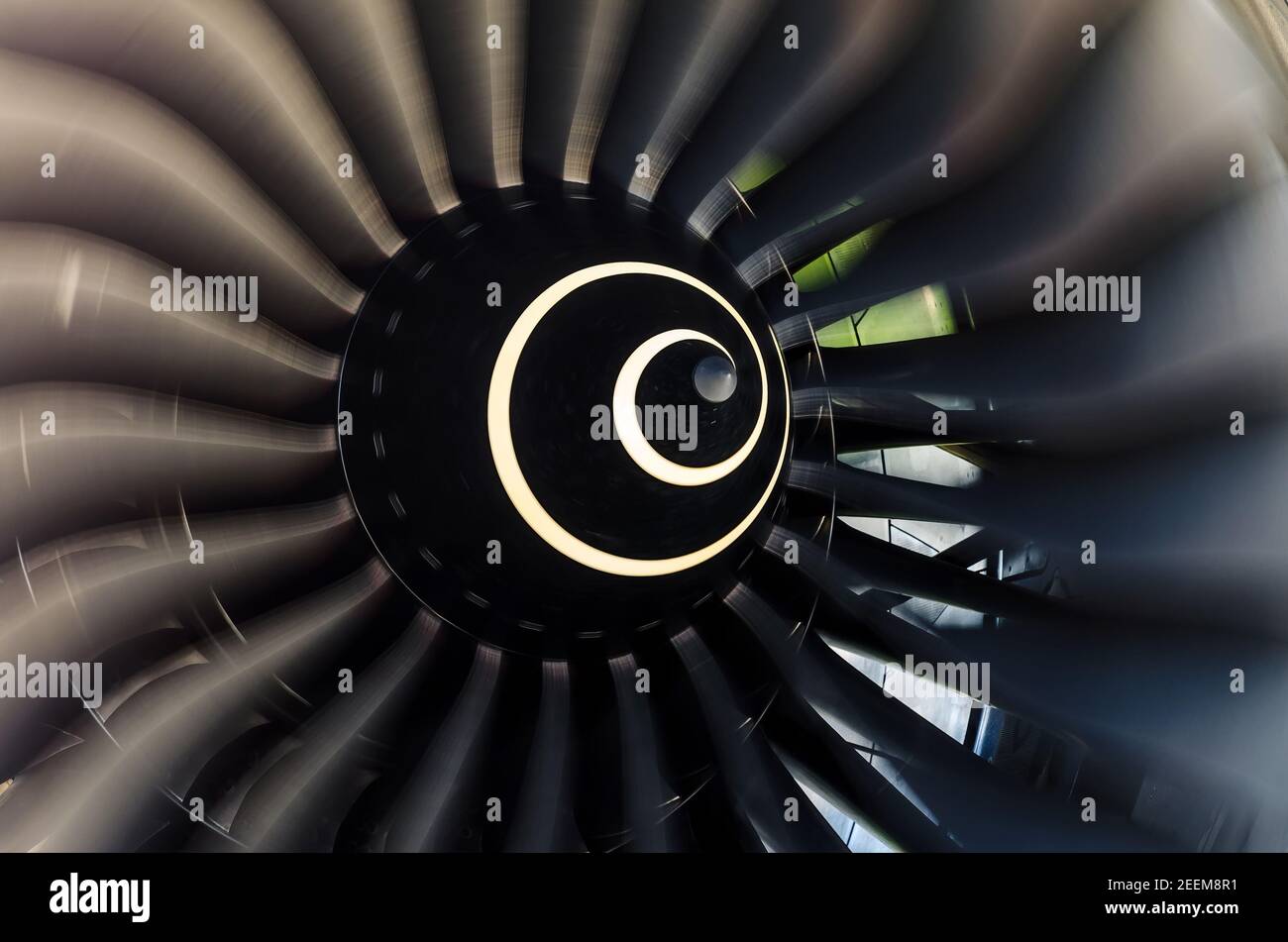 Rotating propeller blades hi-res stock photography and images - Alamy