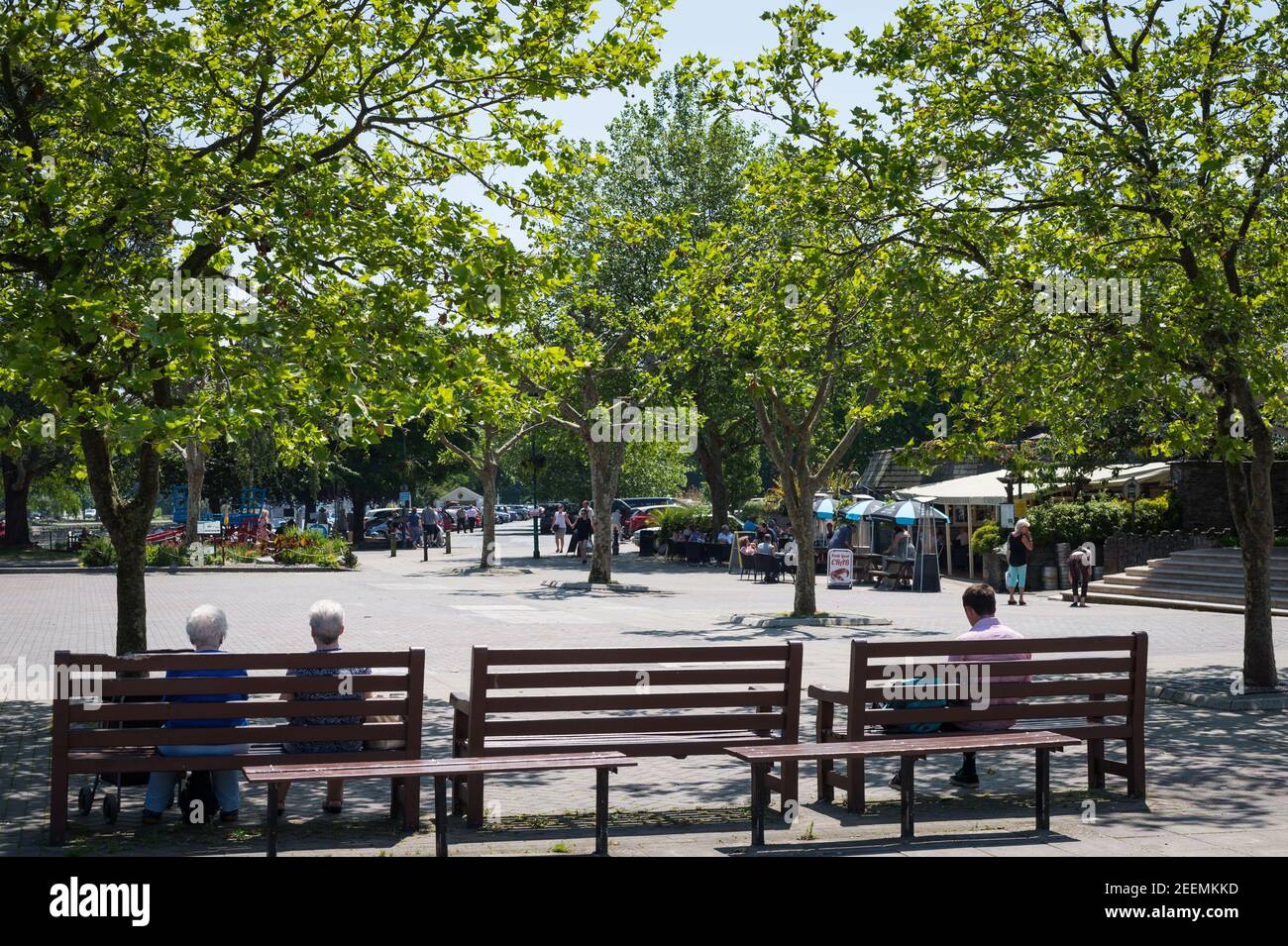 Devon square hi-res stock photography and images - Alamy