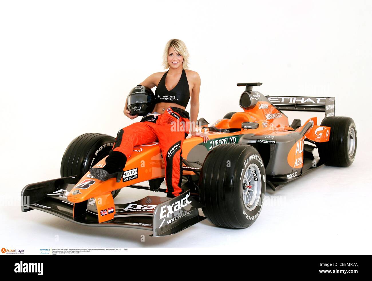 Gemma atkinson face 2007 british hi-res stock photography and images ...