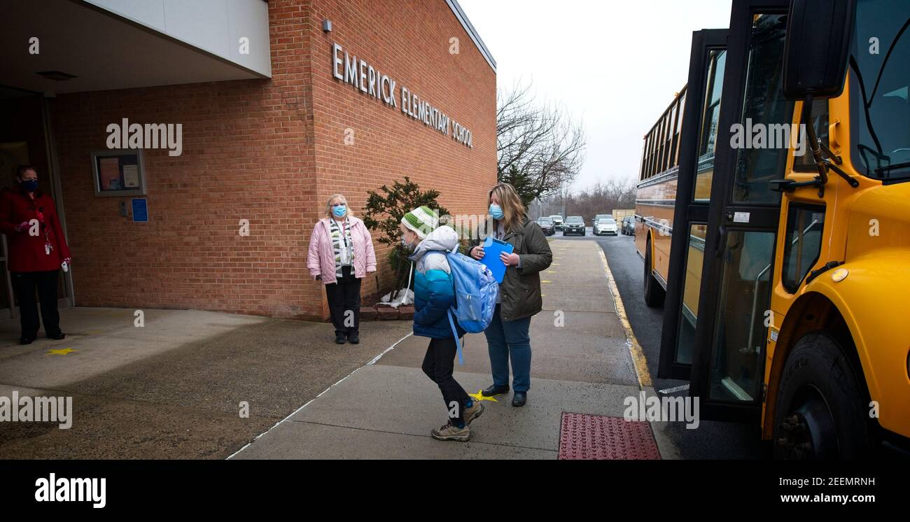 Mary spreads hi-res stock photography and images - Alamy