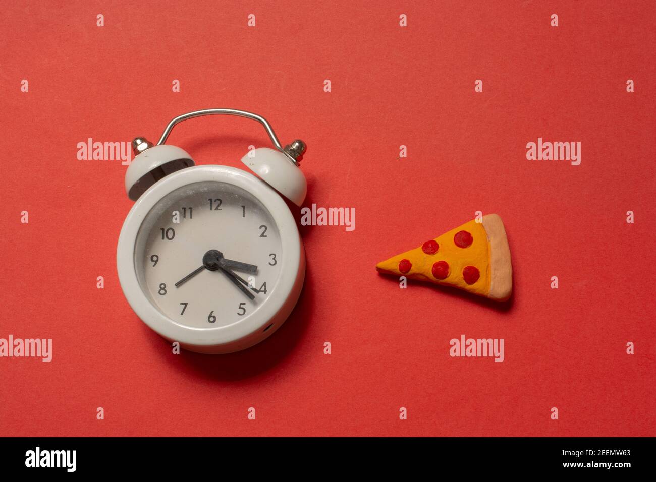 Pizza and alarm clock. Pizza time. Creative design for menu, cafe ...