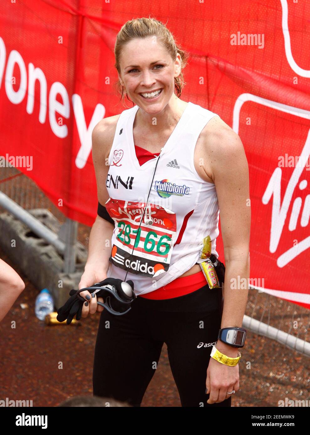 Television presenter jenni falconer hi-res stock photography and images ...