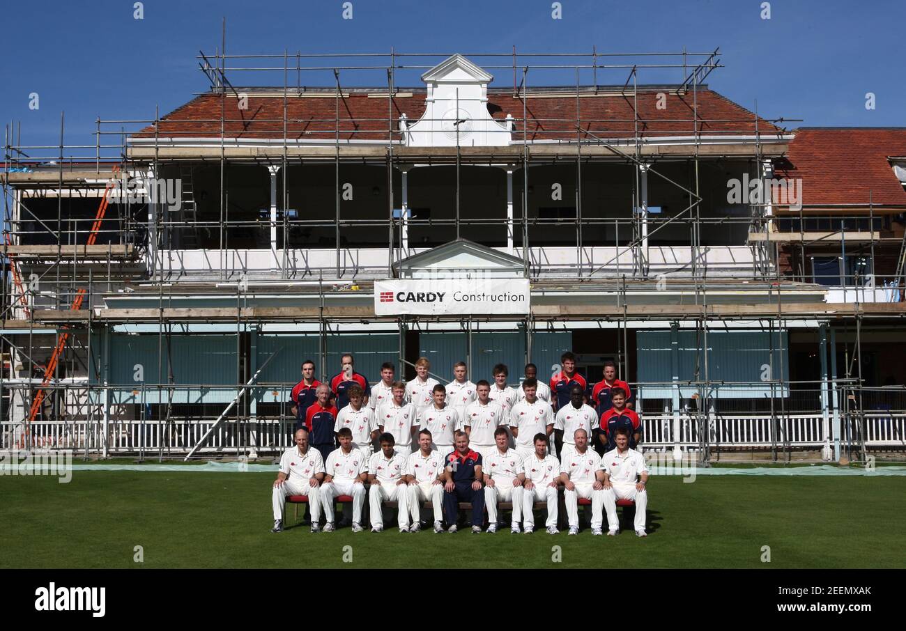 Dover cricket ground hi-res stock photography and images - Alamy