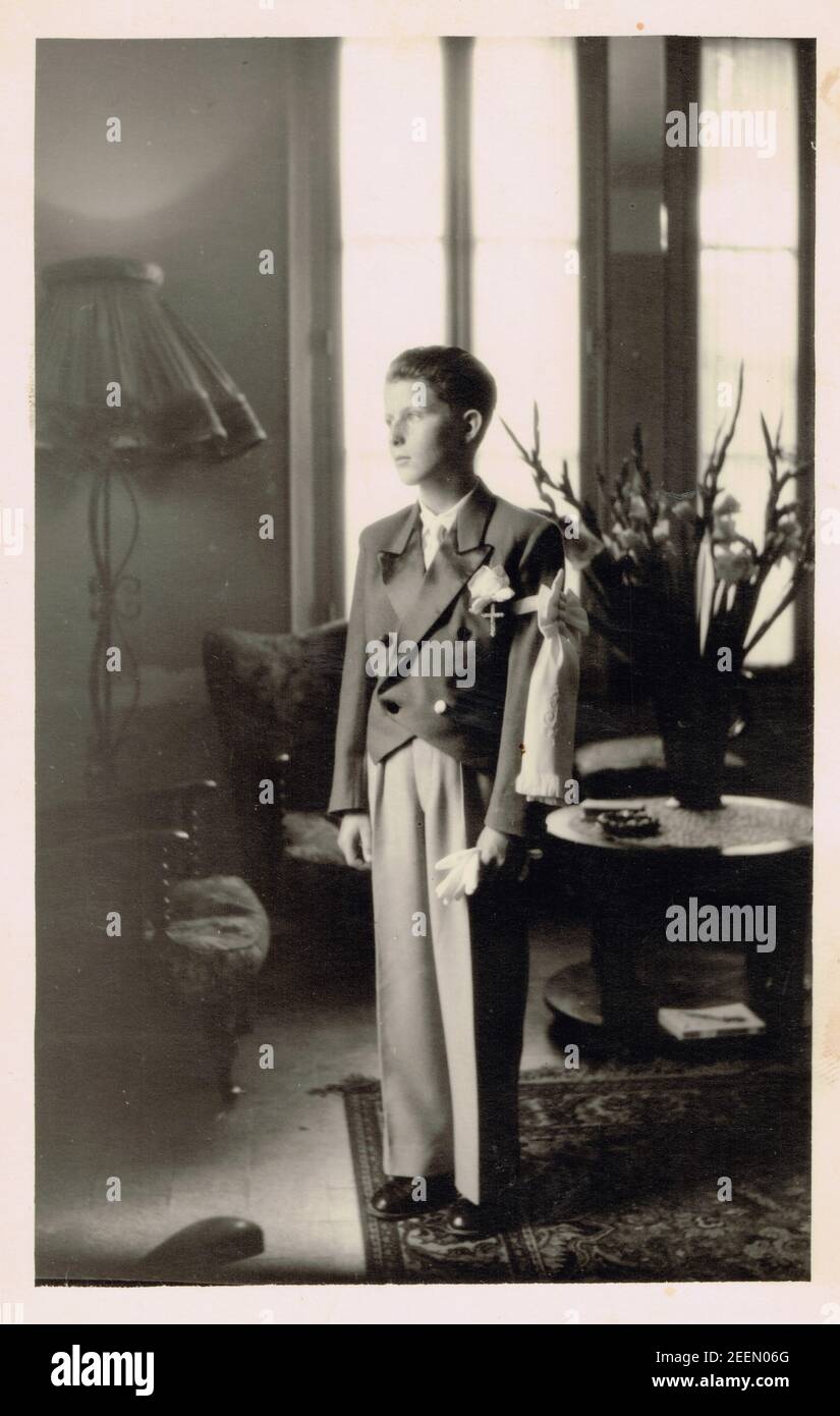 Premiere communion hi-res stock photography and images - Alamy