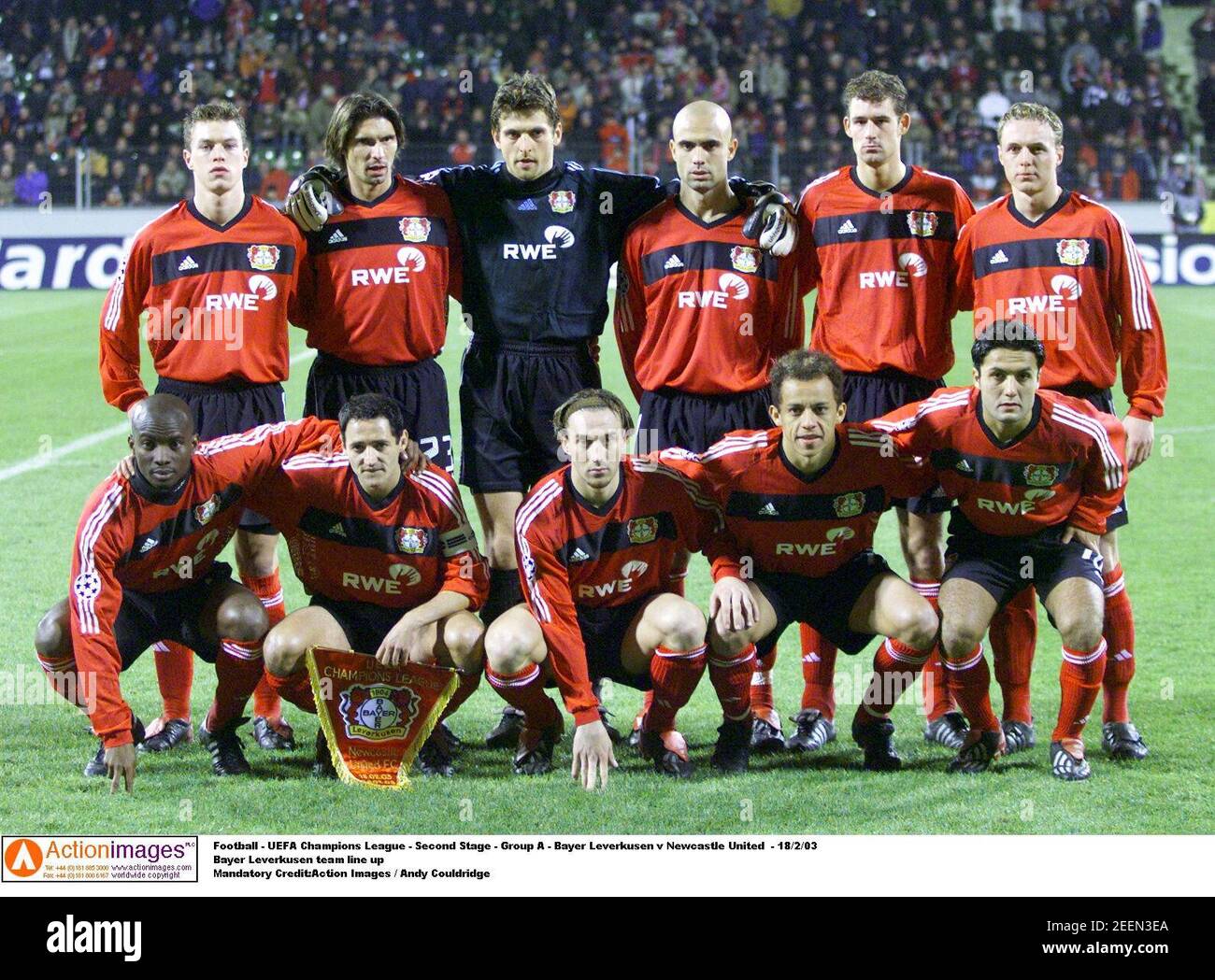 Bayer leverkusen team hi-res stock photography and images - Alamy