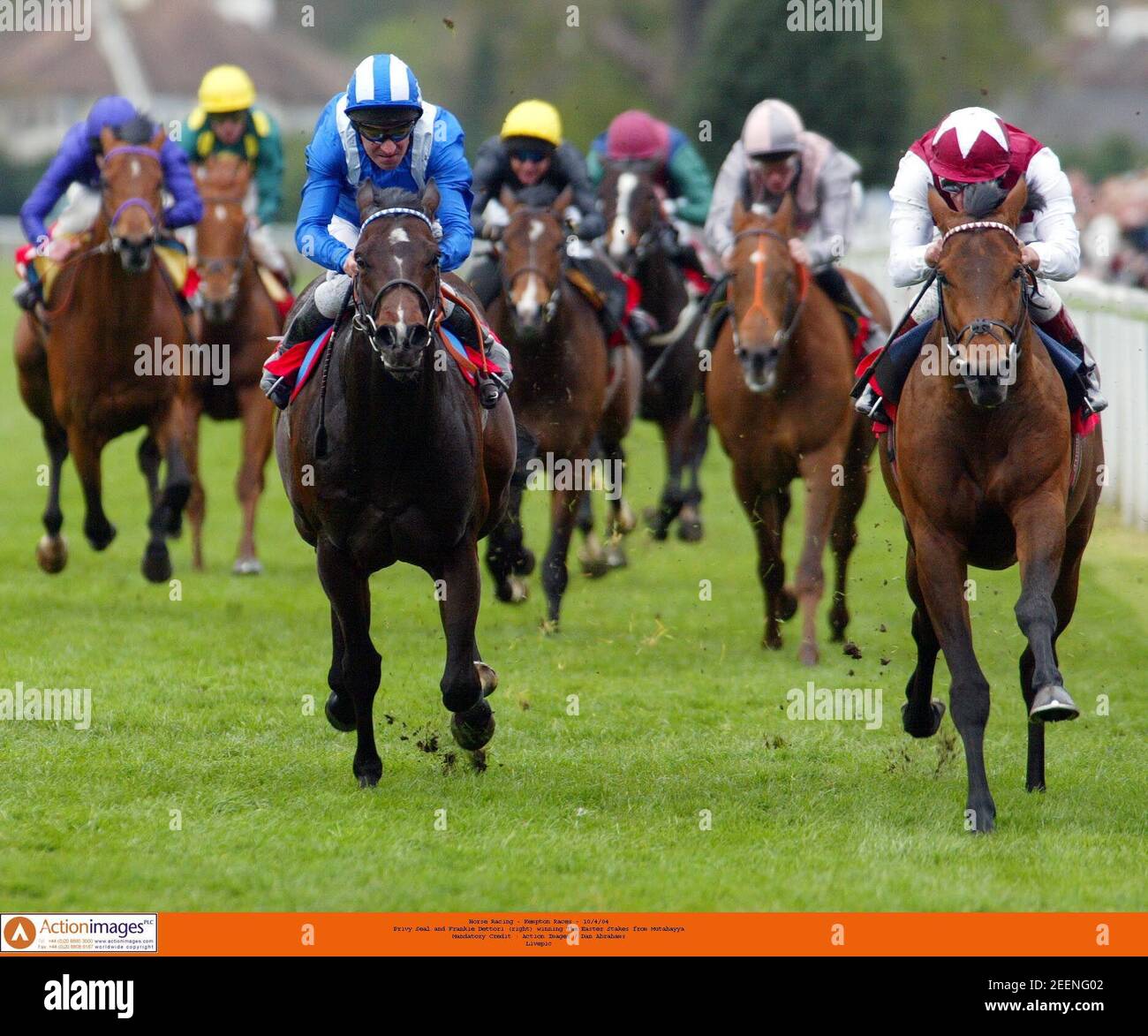 Kempton races hi-res stock photography and images - Alamy