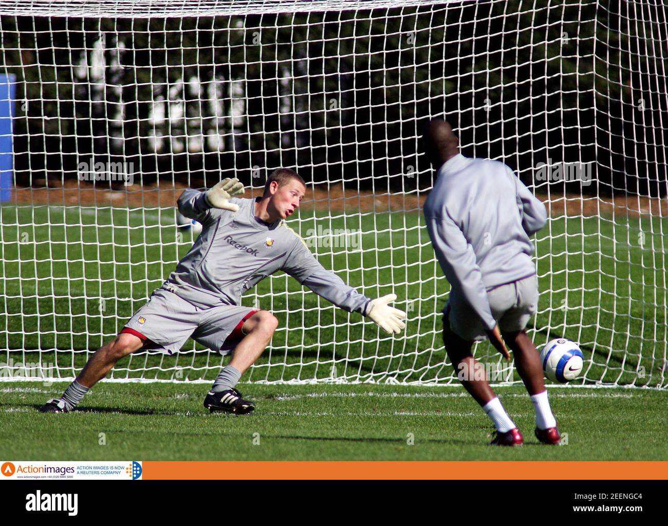 Matthew reed hi-res stock photography and images - Alamy