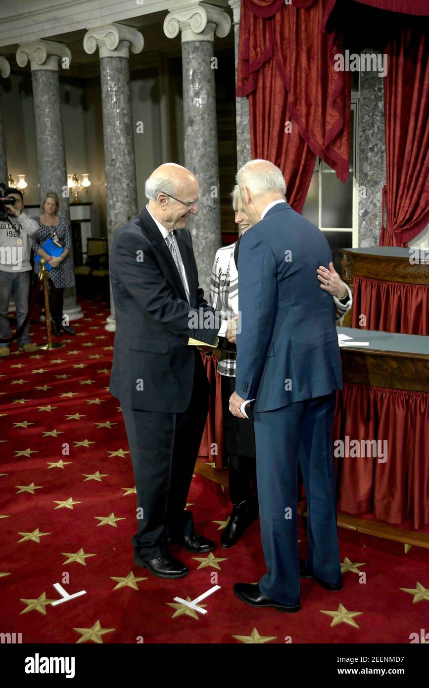 Washington DC, USA, January 6, 2015Senator Pat Roberts (R-KS) and his ...